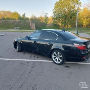 BMW 530 2005 in Kaunas, with an engine capacity of 3.00 L and mileage of 380 thousand km for 2400 €, photo 4 on AUTOMOTO.COM.LV