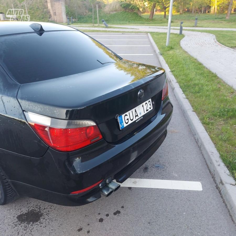 BMW 530 2005 in Kaunas, with an engine capacity of 3.00 L and mileage of 380 thousand km for 2400 €, photo 5 on AUTOMOTO.COM.LV