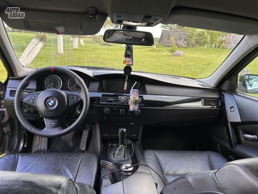 BMW 530 2005 in Varena, with an engine capacity of 3.00 L and mileage of 294 thousand km for 3150 €, photo 13 on AUTOMOTO.COM.LV