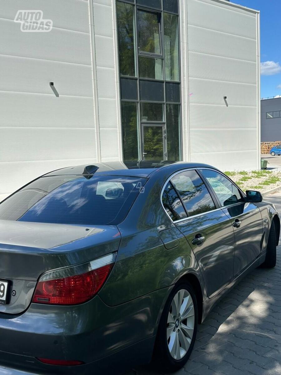 BMW 530 2005 in Kaunas, with an engine capacity of 3.00 L and mileage of 300 thousand km for 2250 €, photo 3 on AUTOMOTO.COM.LV