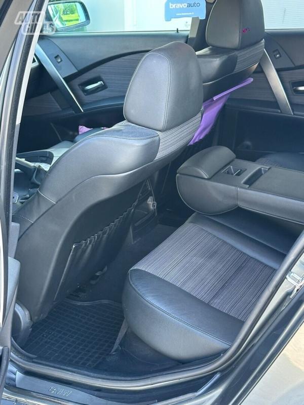 BMW 530 2005 in Kaunas, with an engine capacity of 3.00 L and mileage of 300 thousand km for 2250 €, photo 9 on AUTOMOTO.COM.LV