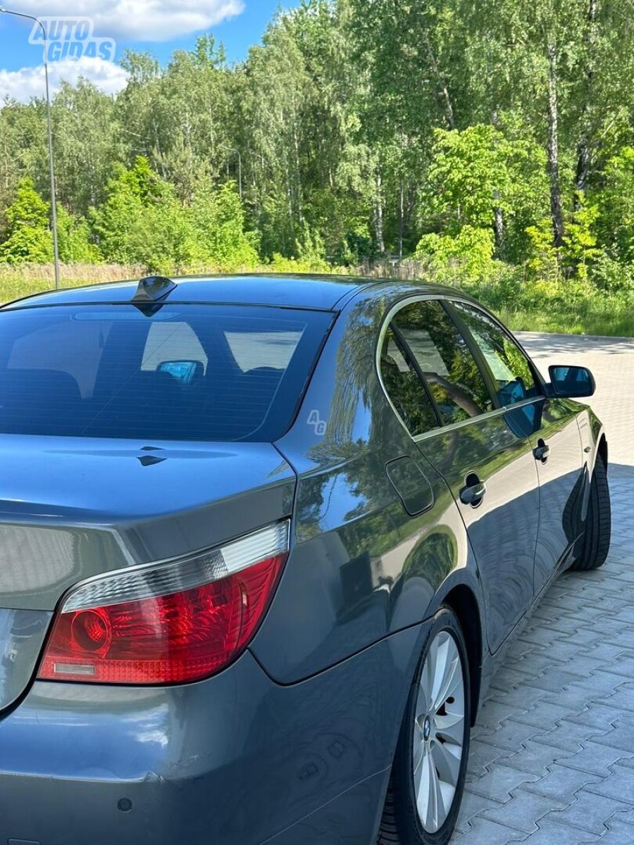 BMW 530 2005 in Kaunas, with an engine capacity of 3.00 L and mileage of 300 thousand km for 2250 €, photo 15 on AUTOMOTO.COM.LV