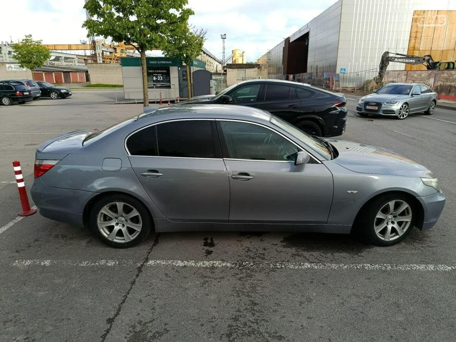 BMW 530 2005 Klaipėda, ar dzinēja tilpumu 3.00 L un nobraukumu 320 tūkst. km par 2250 €, foto 4 vietnē AUTOMOTO.COM.LV