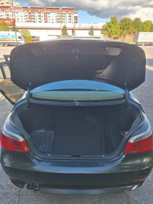 BMW 530 2005 in Vilnius, with an engine capacity of 3.00 L and mileage of 323 thousand km for 3800 €, photo 10 on AUTOMOTO.COM.LV