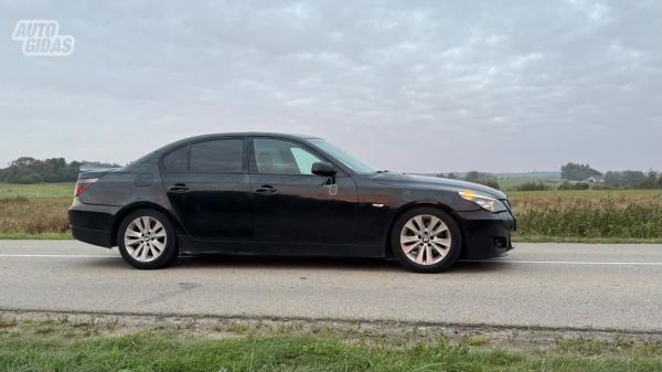 BMW 530 2005 in Vilnius, with an engine capacity of 3.00 L and mileage of 400 thousand km for 1750 €, photo 5 on AUTOMOTO.COM.LV