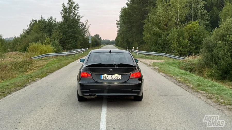 БМВ 530 2005 в Вильнюс, объемом двигателя 3.00 л и пробегом 400 тыс. км за 1750 €, фото 7 на AUTOMOTO.COM.LV