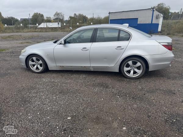 BMW 530 2005 Viļņa, ar dzinēja tilpumu 3.00 L un nobraukumu 378 tūkst. km par 1650 €, foto 7 vietnē AUTOMOTO.COM.LV