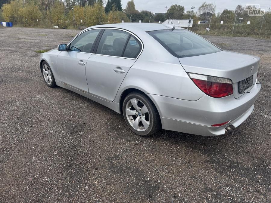 BMW 530 2005 in Vilnius, with an engine capacity of 3.00 L and mileage of 378 thousand km for 1650 €, photo 8 on AUTOMOTO.COM.LV