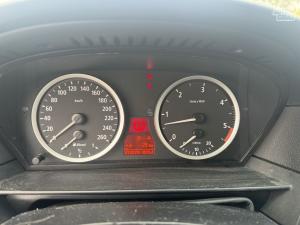 BMW 530 2005 in Vilnius, with an engine capacity of 3.00 L and mileage of 378 thousand km for 1650 €, photo 10 on AUTOMOTO.COM.LV