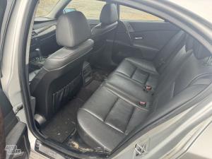 BMW 530 2005 in Vilnius, with an engine capacity of 3.00 L and mileage of 378 thousand km for 1650 €, photo 14 on AUTOMOTO.COM.LV