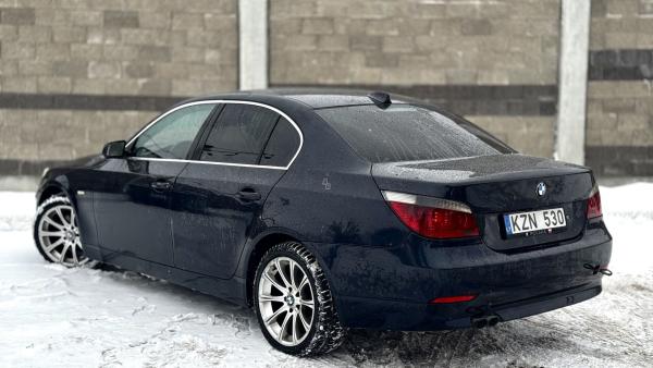 BMW 530 2006 in Vilnius, with an engine capacity of 3.00 L and mileage of 380 thousand km for 2850 €, photo 6 on AUTOMOTO.COM.LV