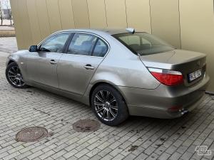 BMW 530 2006 Kauņa, ar dzinēja tilpumu 3.00 L un nobraukumu 321 tūkst. km par 2500 €, foto 3 vietnē AUTOMOTO.COM.LV