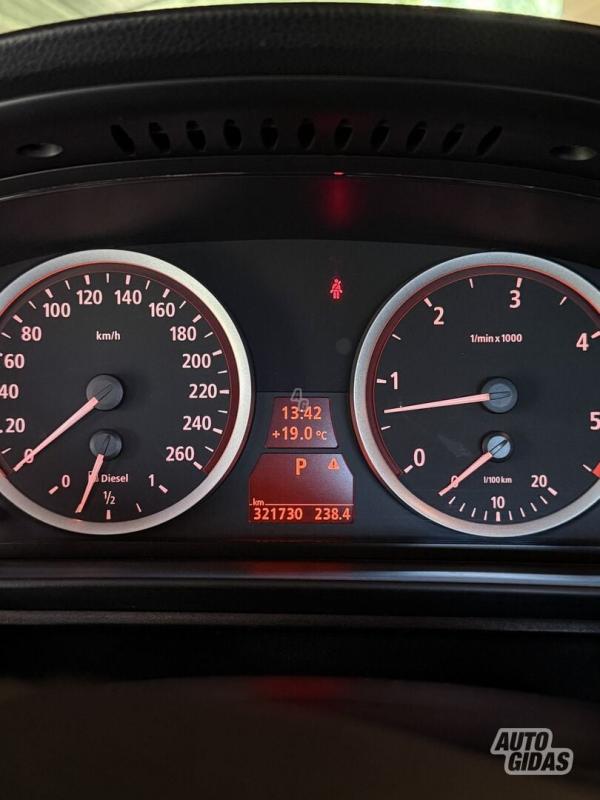BMW 530 2006 in Klaipeda, with an engine capacity of 3.00 L and mileage of 322 thousand km for 5300 €, photo 9 on AUTOMOTO.COM.LV
