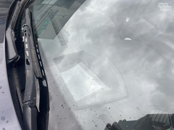 BMW 530 2006 in Vilnius, with an engine capacity of 3.00 L and mileage of 328 thousand km for 3900 €, photo 9 on AUTOMOTO.COM.LV