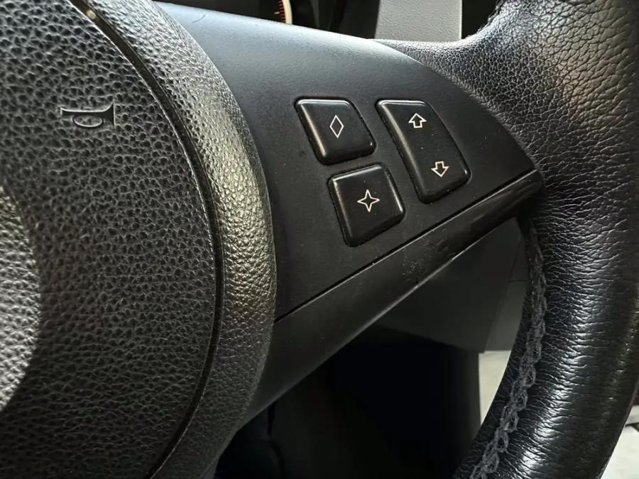 BMW 530 2006 Rīga, ar dzinēja tilpumu 3.00 L un nobraukumu 296 tūkst. km par 4390 €, foto 29 vietnē AUTOMOTO.COM.LV