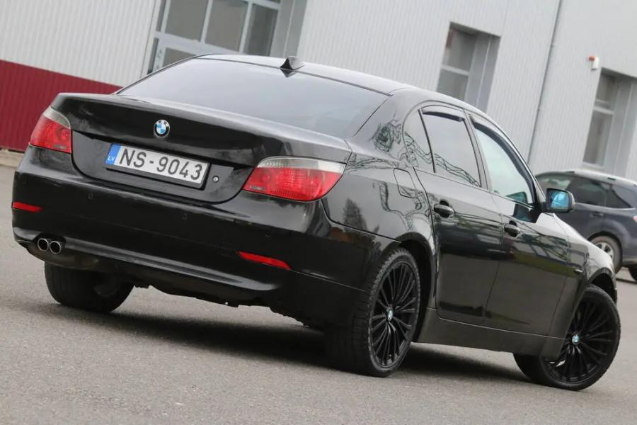 БМВ 530 2006 в Рига, объемом двигателя 3.00 л и пробегом 338 тыс. км за 4190 €, фото 3 на AUTOMOTO.COM.LV