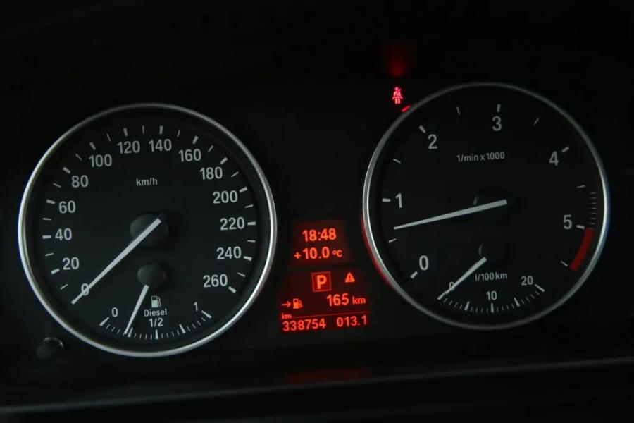 БМВ 530 2006 в Рига, объемом двигателя 3.00 л и пробегом 338 тыс. км за 4190 €, фото 10 на AUTOMOTO.COM.LV