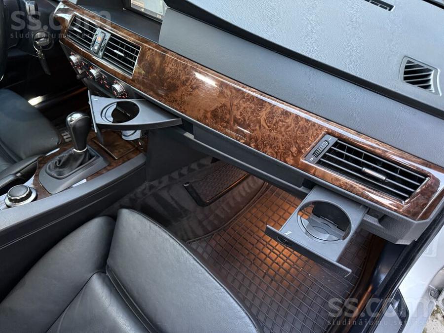 BMW 530 2006 Rīga, ar dzinēja tilpumu 3.00 L un nobraukumu 290 tūkst. km par 5250 €, foto 17 vietnē AUTOMOTO.COM.LV