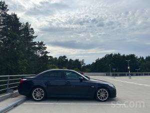 BMW 530 2006 in Riga, with an engine capacity of 3.00 L and mileage of 311 thousand km for 6500 €, photo 5 on AUTOMOTO.COM.LV