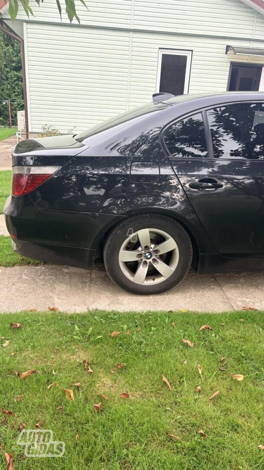 BMW 530 2006 Viļņa, ar dzinēja tilpumu 3.00 L un nobraukumu 438 tūkst. km par 3100 €, foto 6 vietnē AUTOMOTO.COM.LV