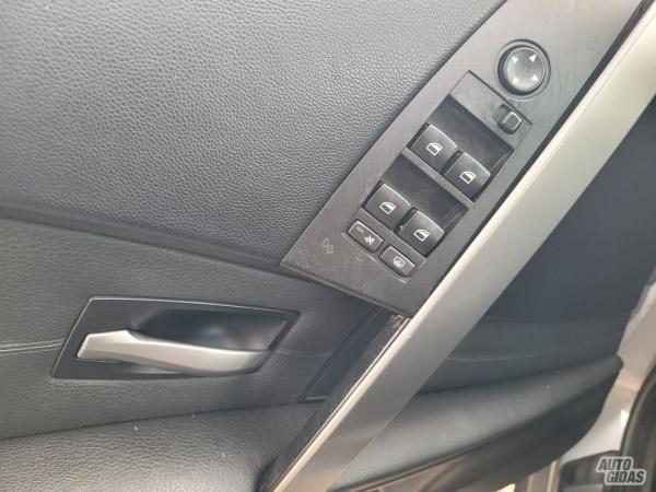 BMW 530 2006 in Vilnius, with an engine capacity of 3.00 L and mileage of 465 thousand km for 2750 €, photo 11 on AUTOMOTO.COM.LV