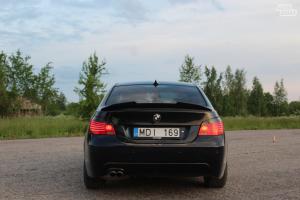 BMW 530 2007 Utena, ar dzinēja tilpumu 3.00 L un nobraukumu 346 tūkst. km par 6999 €, foto 16 vietnē AUTOMOTO.COM.LV