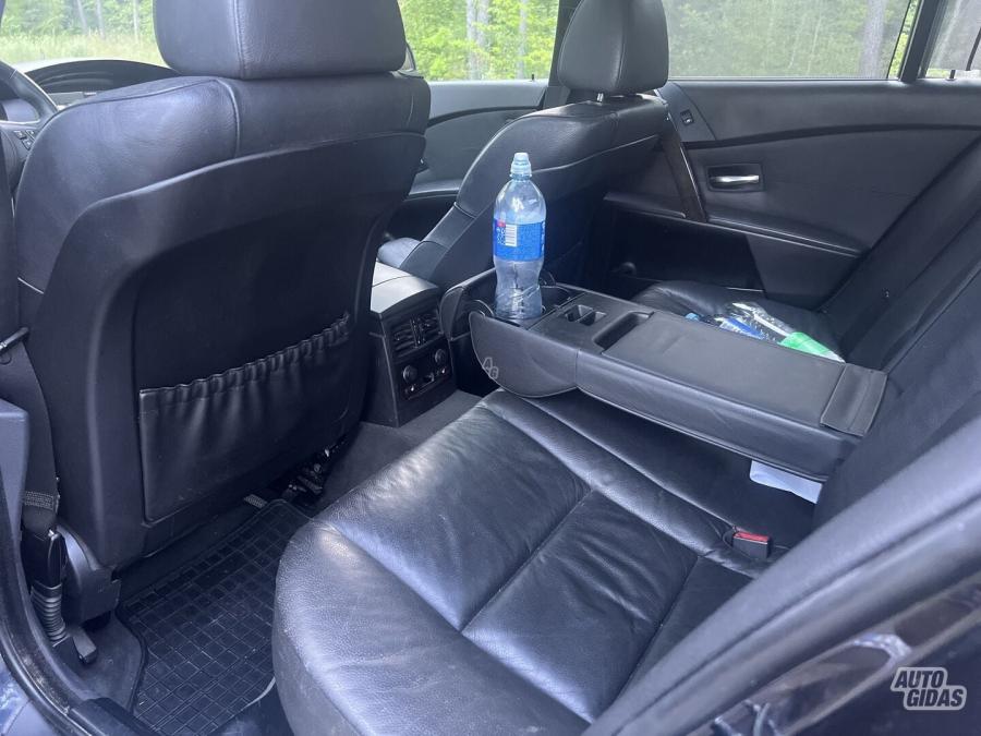 BMW 530 2007 Viļņa, ar dzinēja tilpumu 3.00 L un nobraukumu 330 tūkst. km par 3599 €, foto 16 vietnē AUTOMOTO.COM.LV