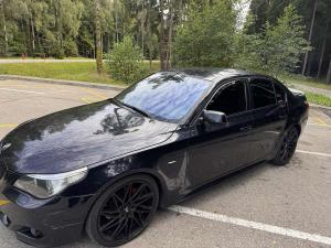 БМВ 530 2007 в Клайпеда, объемом двигателя 2.99 л и пробегом 308 тыс. км за 4500 €, фото 5 на AUTOMOTO.COM.LV