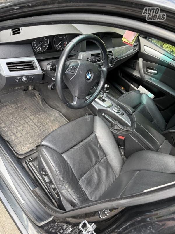BMW 530 2008 in Vilnius, with an engine capacity of 3.00 L and mileage of 333 thousand km for 4999 €, photo 9 on AUTOMOTO.COM.LV