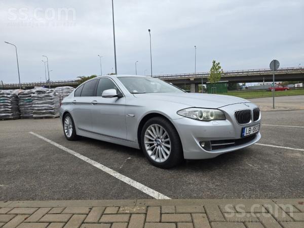 BMW 530 2010 in Riga, with an engine capacity of 3.00 L and mileage of 0 thousand km for 8000 €, photo 5 on AUTOMOTO.COM.LV