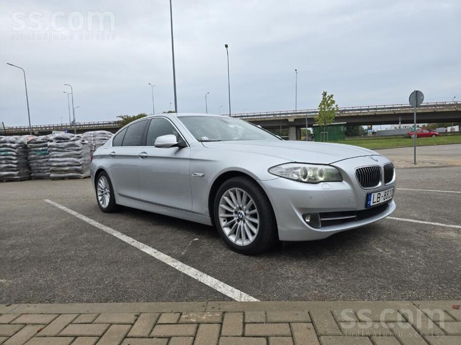 BMW 530 2010 Rīga, ar dzinēja tilpumu 3.00 L un nobraukumu 0 tūkst. km par 8000 €, foto 5 vietnē AUTOMOTO.COM.LV