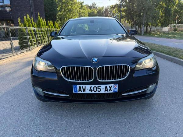 BMW 530 2010 in Palanga, with an engine capacity of 2.99 L and mileage of 238 thousand km for 7900 €, photo 2 on AUTOMOTO.COM.LV