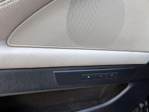 BMW 530 2010 in Palanga, with an engine capacity of 2.99 L and mileage of 238 thousand km for 7900 €, photo 10 on AUTOMOTO.COM.LV