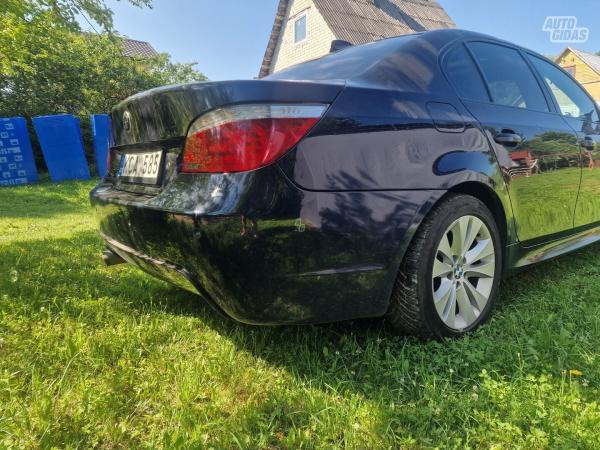 BMW 530 2010 in Vilnius, with an engine capacity of 3.00 L and mileage of 500 thousand km for 5000 €, photo 5 on AUTOMOTO.COM.LV