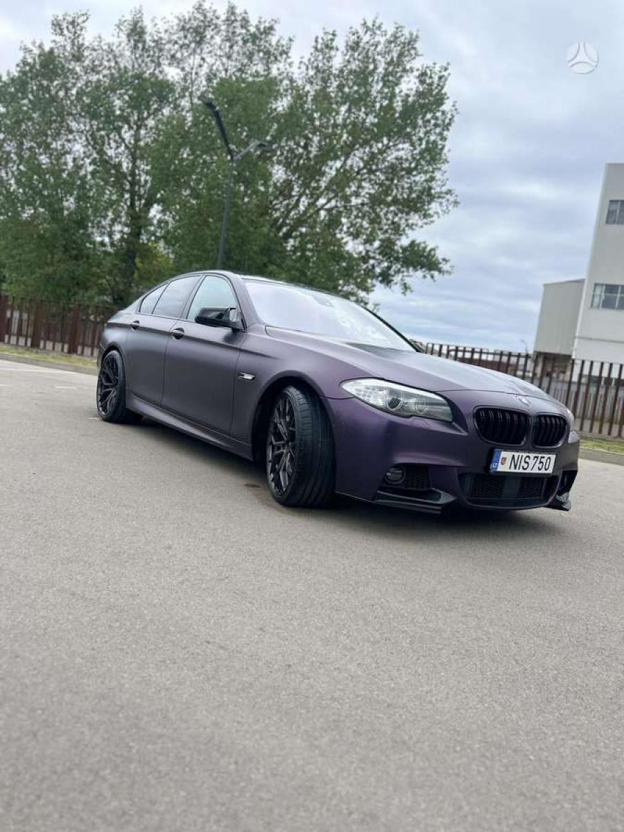 BMW 530 2010 in Marijampole, with an engine capacity of 3.00 L and mileage of 368 thousand km for 10000 €, photo 4 on AUTOMOTO.COM.LV