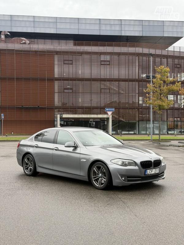 BMW 530 2010 Klaipėda, ar dzinēja tilpumu 3.00 L un nobraukumu 0 tūkst. km par 7600 €, foto 4 vietnē AUTOMOTO.COM.LV