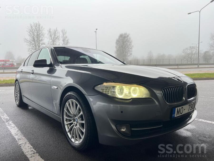 BMW 530 2011 in Riga, with an engine capacity of 3.00 L and mileage of 321 thousand km for 9000 €, photo 2 on AUTOMOTO.COM.LV