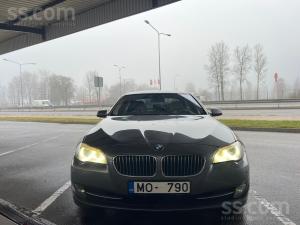 BMW 530 2011 in Riga, with an engine capacity of 3.00 L and mileage of 321 thousand km for 9000 €, photo 3 on AUTOMOTO.COM.LV