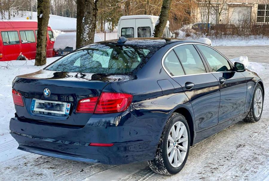 BMW 530 2011 in Raseiniai, with an engine capacity of 3.00 L and mileage of 147 thousand km for 5499 €, photo 7 on AUTOMOTO.COM.LV