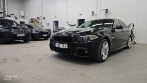 BMW 530 2011 Narva, ar dzinēja tilpumu 3.00 L un nobraukumu 322 tūkst. km par 11000 €, foto 8 vietnē AUTOMOTO.COM.LV