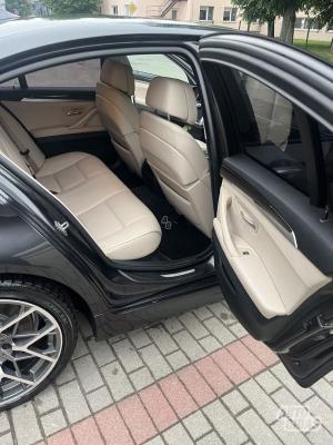 BMW 530 2011 in Klaipeda, with an engine capacity of 3.00 L and mileage of 370 thousand km for 11200 €, photo 12 on AUTOMOTO.COM.LV