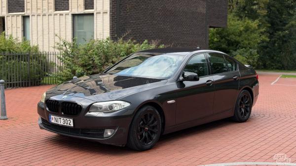 BMW 530 2011 Viļņa, ar dzinēja tilpumu 3.00 L un nobraukumu 398 tūkst. km par 9500 €, foto 1 vietnē AUTOMOTO.COM.LV
