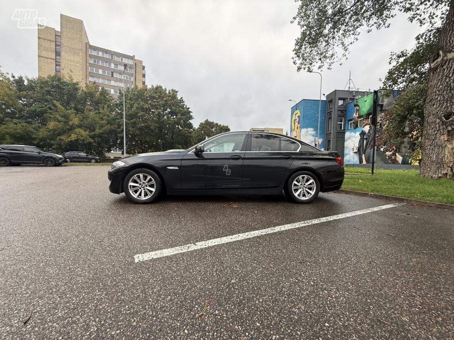BMW 530 2011 in Vilnius, with an engine capacity of 3.00 L and mileage of 335 thousand km for 7500 €, photo 5 on AUTOMOTO.COM.LV