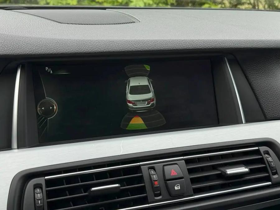 BMW 530 2014 Rīga, ar dzinēja tilpumu 3.00 L un nobraukumu 282 tūkst. km par 11980 €, foto 17 vietnē AUTOMOTO.COM.LV