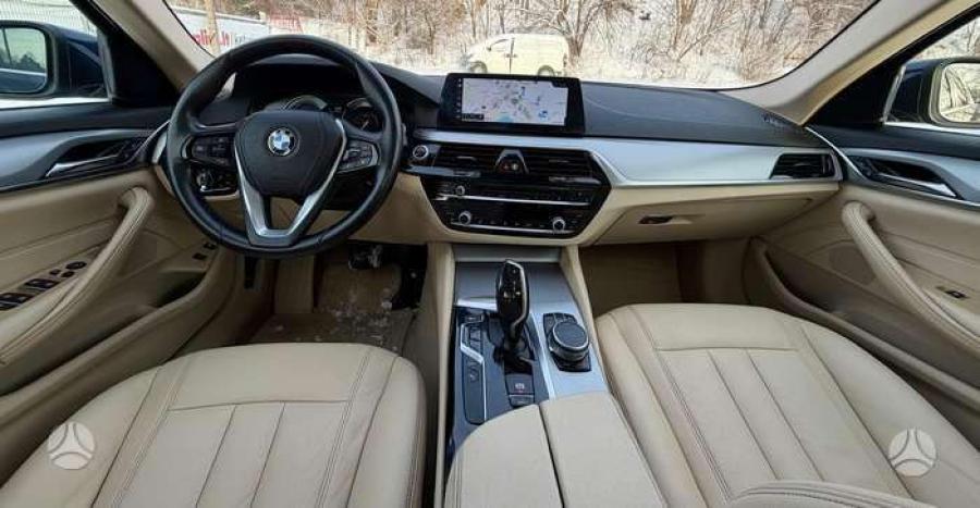 BMW 530 2017 in Siauliai, with an engine capacity of 2.00 L and mileage of 196 thousand km for 17950 €, photo 24 on AUTOMOTO.COM.LV