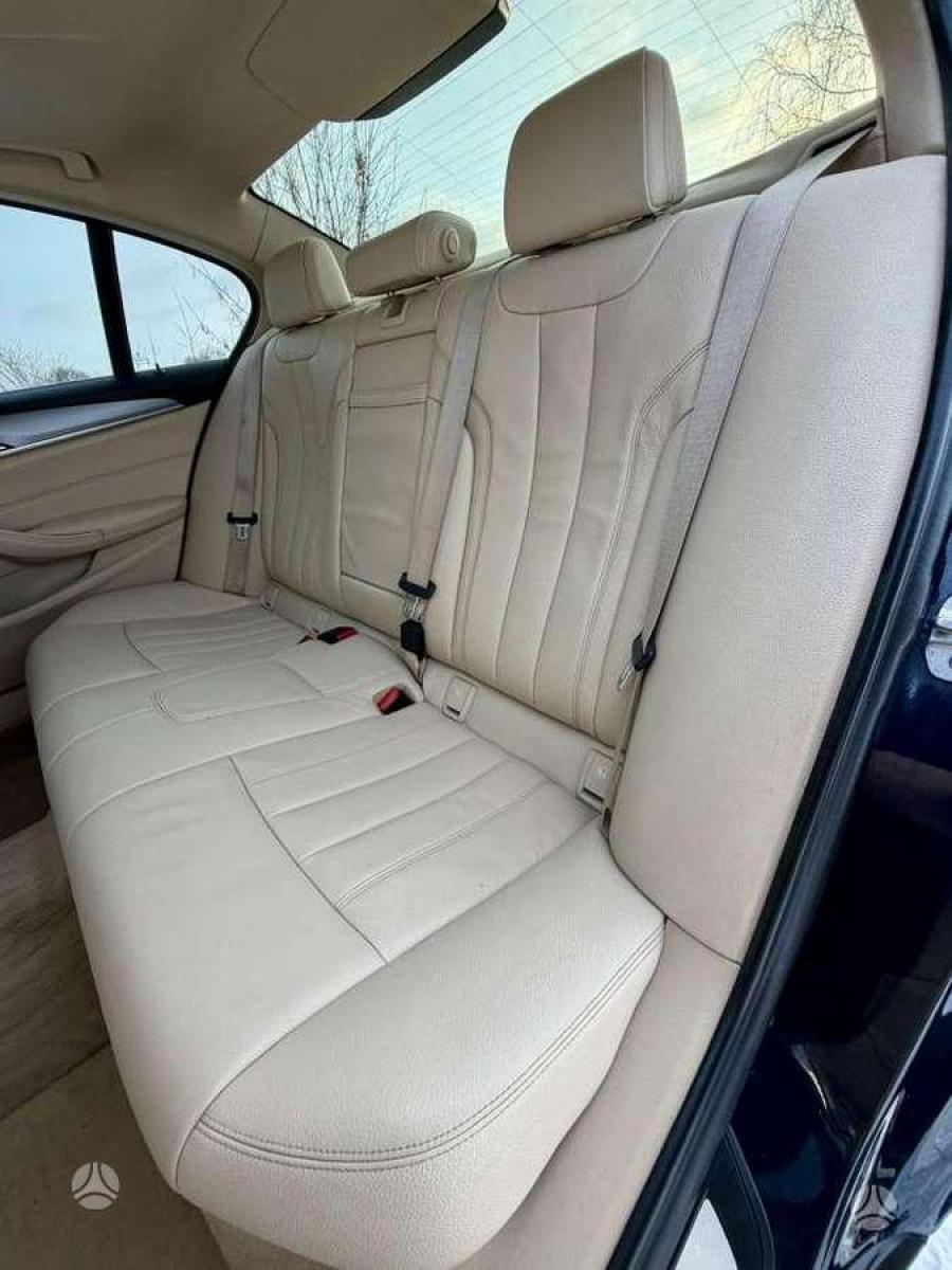 BMW 530 2017 in Siauliai, with an engine capacity of 2.00 L and mileage of 196 thousand km for 17950 €, photo 30 on AUTOMOTO.COM.LV