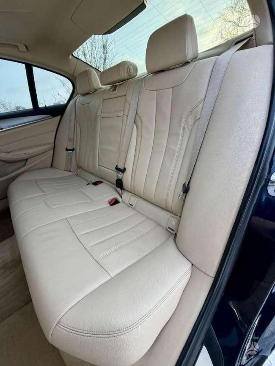 BMW 530 2017 in Siauliai, with an engine capacity of 2.00 L and mileage of 196 thousand km for 17950 €, photo 30 on AUTOMOTO.COM.LV