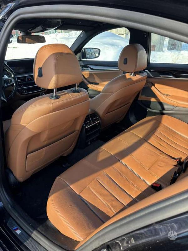 BMW 530 2017 in Siauliai, with an engine capacity of 2.00 L and mileage of 159 thousand km for 20700 €, photo 10 on AUTOMOTO.COM.LV