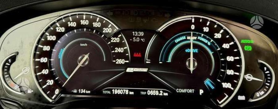 BMW 530 2017 in Siauliai, with an engine capacity of 2.00 L and mileage of 196 thousand km for 17950 €, photo 36 on AUTOMOTO.COM.LV