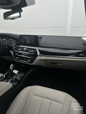 БМВ 530 2017 в Мажейкяй, объемом двигателя 3.00 л и пробегом 210 тыс. км за 22099 €, фото 25 на AUTOMOTO.COM.LV